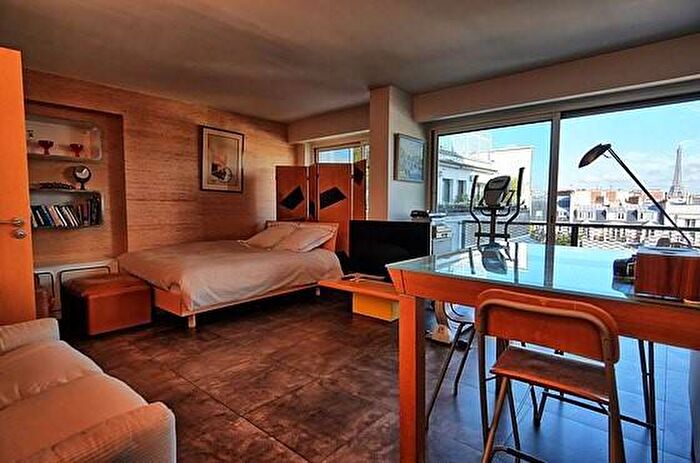 Appartement à louer - Auteuil Nord, Paris ème - 1 pièce