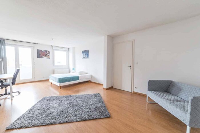 Appartement 1 pièce à Neudorf Ouest Centre, Strasbourg, à louer