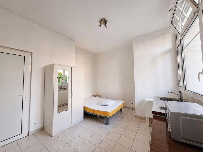 Appartement 1 pièce à louer - Forêt, Gif-sur-Yvette