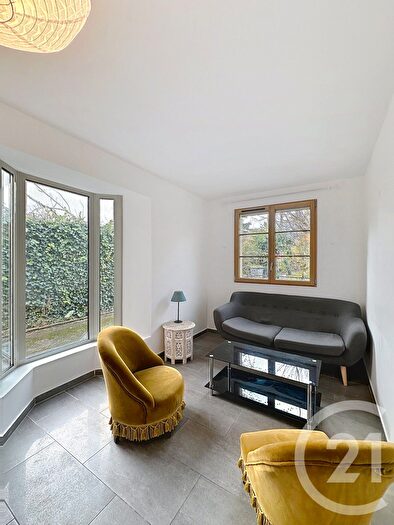 Maison à louer - Orléans, La Madeleine, Saint-Laurent - 3 pièces - 2 chambres