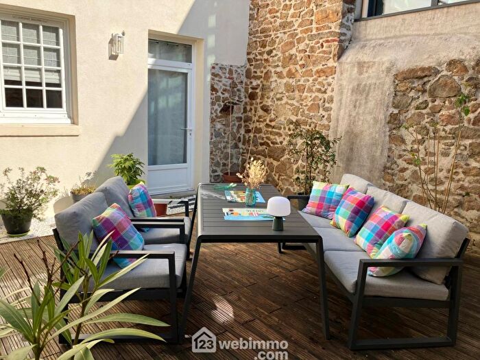 Maison à vendre - La Roche-sur-Yon, Pentagone, Pont-Morineau - 5 pièces - 4 chambres