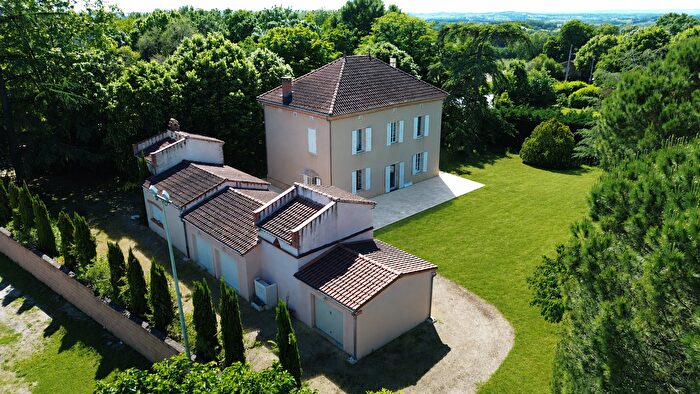 Poulan-Pouzols : Maison 7 pièces à vendre