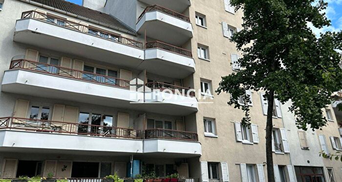 Appartement 3 pièces à louer à Le Centre, Maisons-Alfort