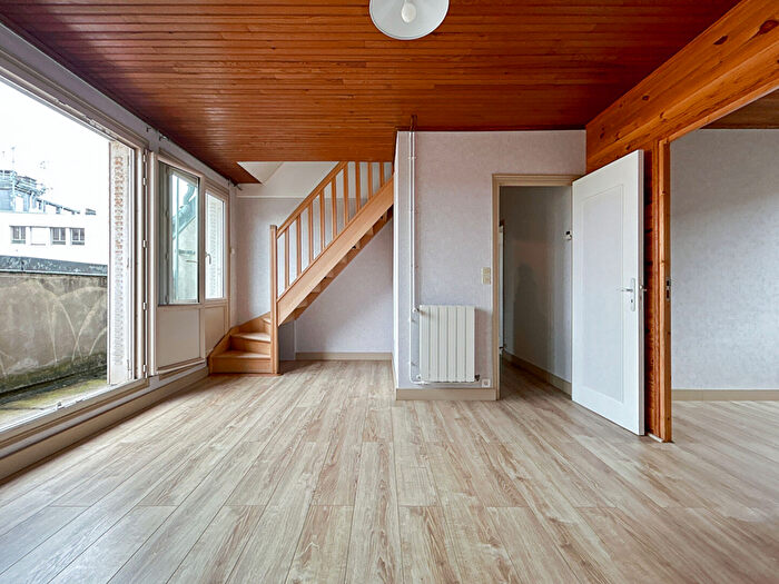 Appartement à vendre - Mantes-la-Jolie, Centre-ville - 4 pièces - 3 chambres