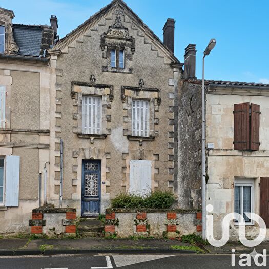 Maison à vendre - Archiac - 4 pièces - 3 chambres