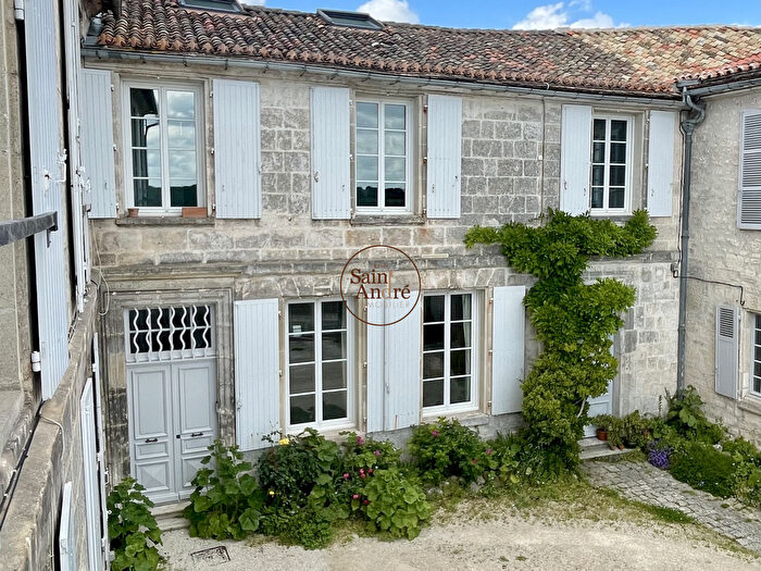 Angoulême : Maison 6 pièces à vendre