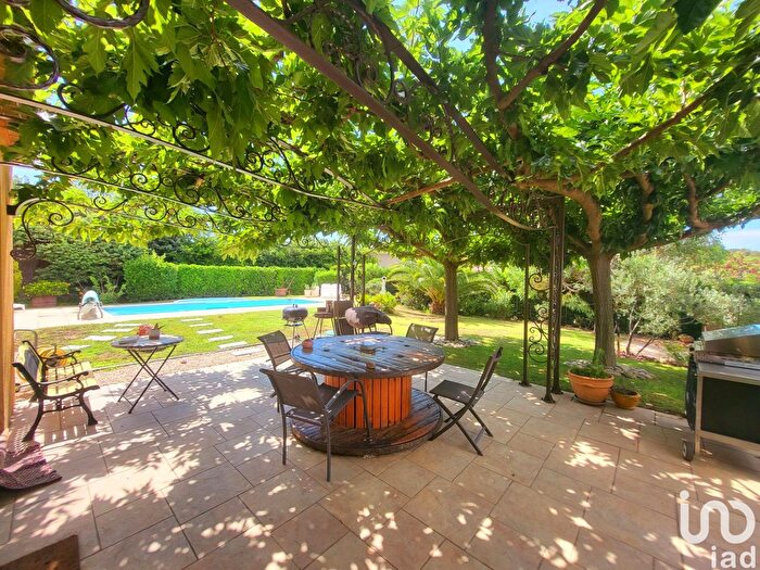 Maisons à vendre et appartements à louer - 1