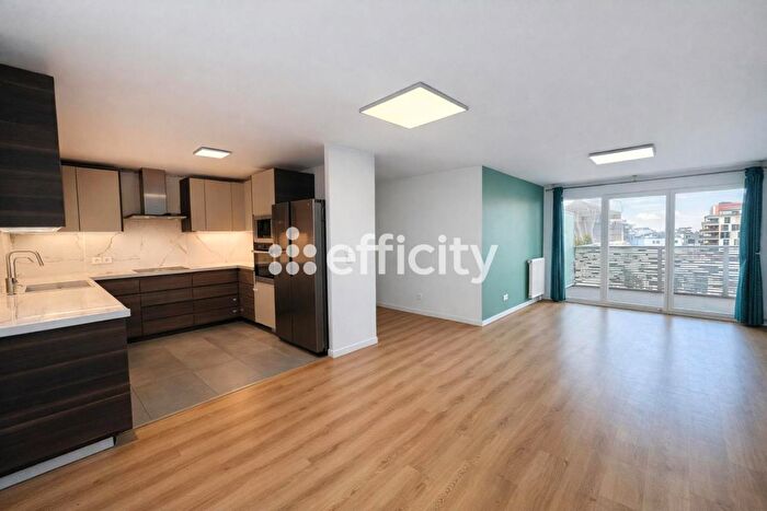 Appartement à vendre - Colombes, Europe - 4 pièces - 3 chambres