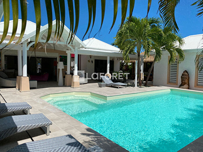 Maison 5 pièces à Saint-François, à vendre