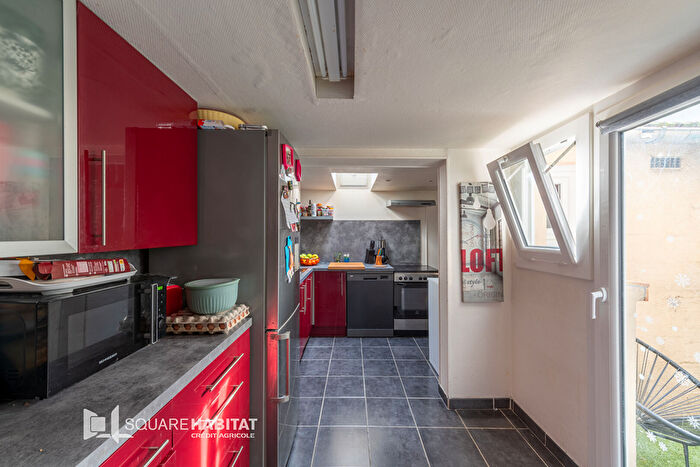 Maison à vendre - Saint-Étienne-du-Rouvray, Langevin, Barbusse, Ruelle Danseuse - 6 pièces - 2 chambres