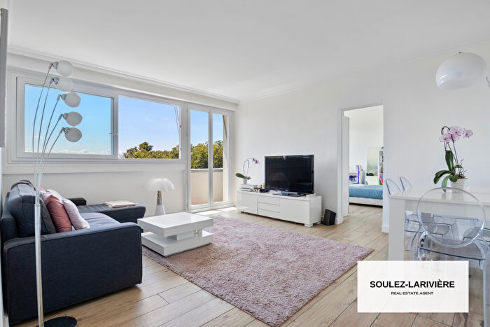 Appartement à vendre - Vaucresson - 4 pièces - 3 chambres