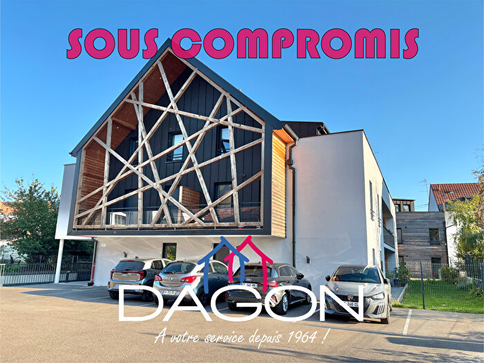 Appartement à vendre - Rixheim, Centre-ville, Gare - 3 pièces - 2 chambres