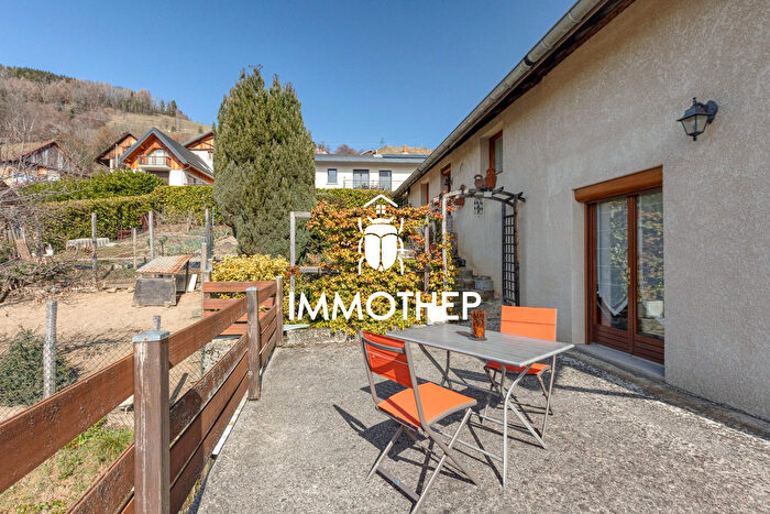 Maison à vendre - Les Adrets - 5 pièces - 3 chambres