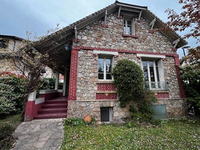 Maison à louer - Le Vésinet - 5 pièces - 3 chambres