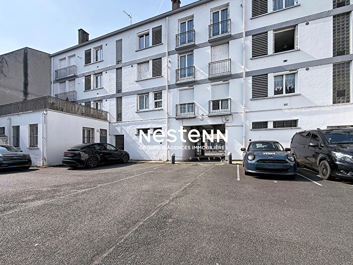 Appartement à vendre - Joué-lès-Tours, Centre-ville - 4 pièces - 2 chambres