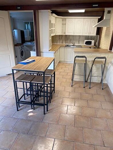 Maison 2 pièces à Éperlecques, à louer