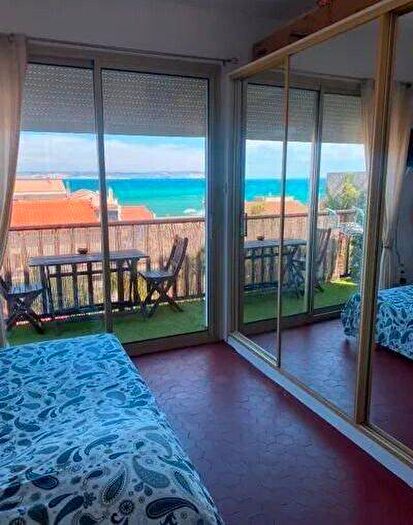 Appartement à louer - Pointe Rouge, Marseille ème arrondissement - 1 pièce