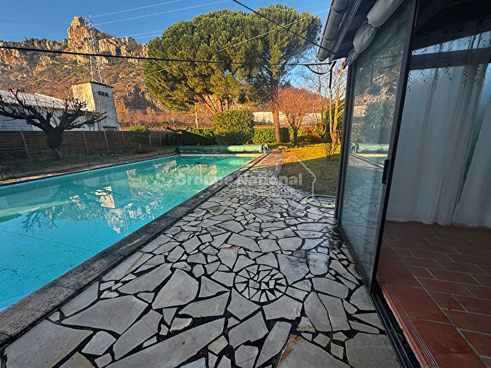 Maison à vendre - Saint-Péray - 7 pièces - 5 chambres