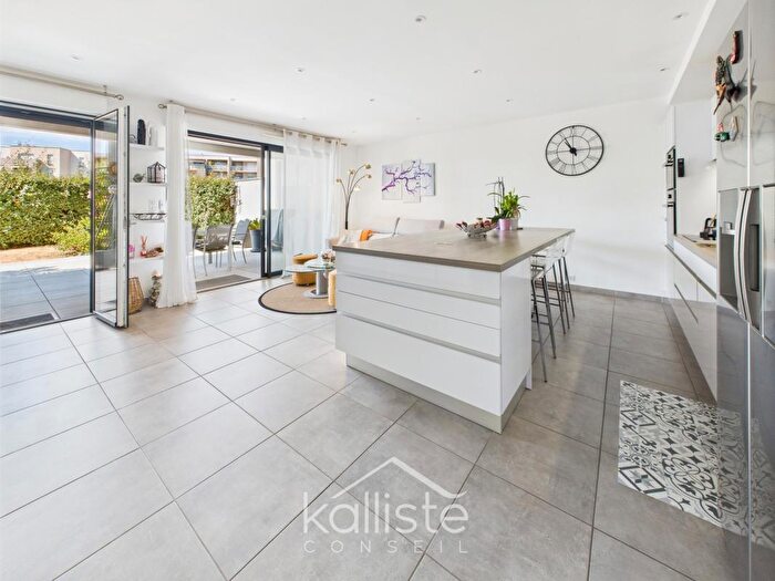 Appartement à vendre - Ajaccio, Les Salines, Candia - 3 pièces - 2 chambres