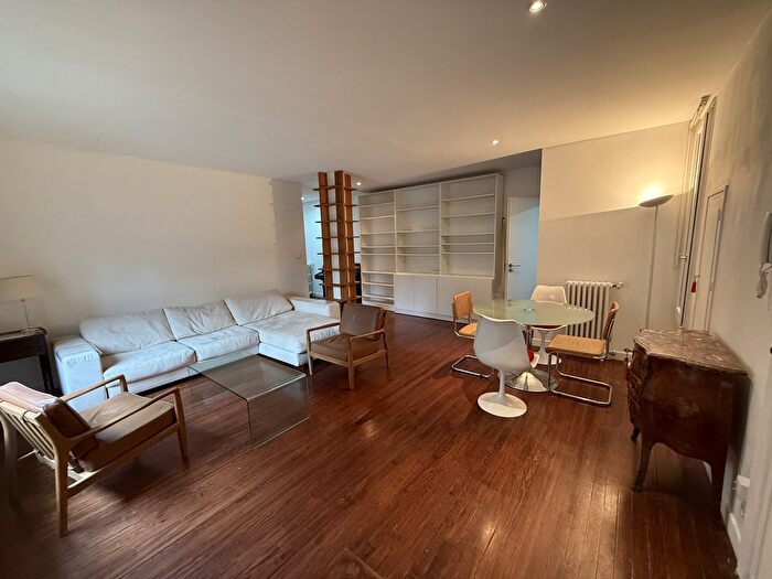 Appartement à louer - Toulouse, Capitole - 3 pièces - 2 chambres