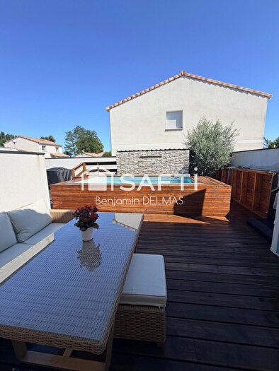 Castelnau-de-Médoc : Maison 4 pièces à vendre