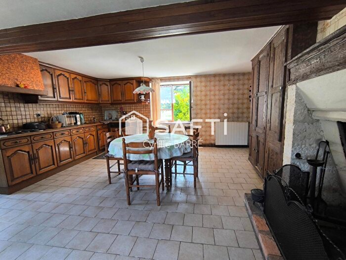 Mainzac - Maison 5 pièces à vendre
