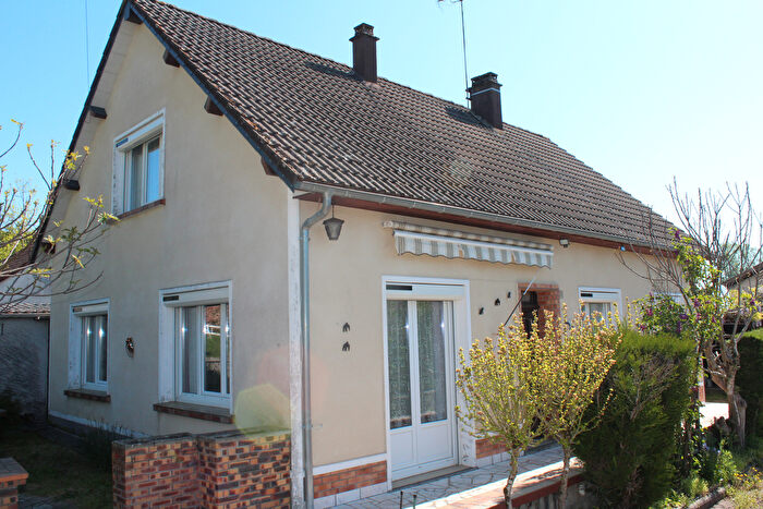 Saint-Léger-des-Vignes - Maison 5 pièces à vendre