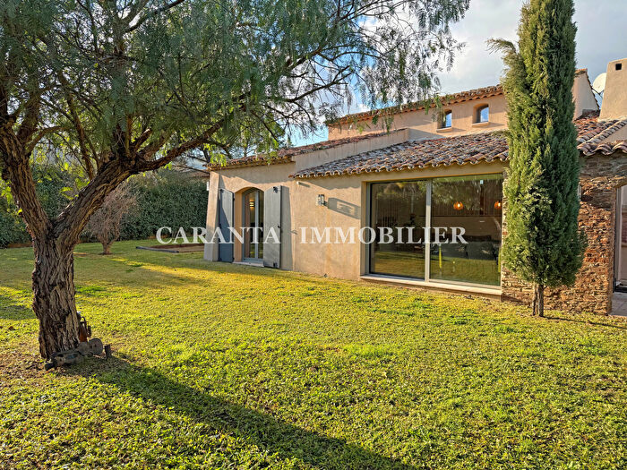 Maison à vendre - Le Plan-de-la-Tour - 6 pièces - 4 chambres