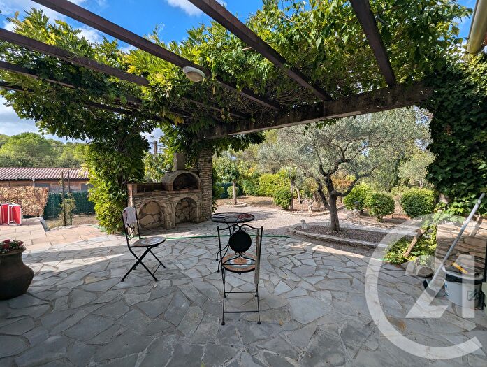 Maison à vendre - Calvisson - 5 pièces - 3 chambres