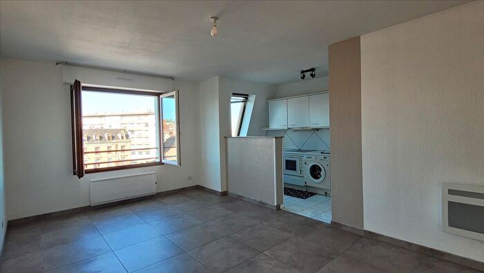 Appartement à louer - Colmar, Centre-ville - 2 pièces - 1 chambre