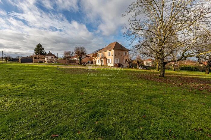 Maison à vendre - Saint-Sorlin-de-Morestel - 7 pièces - 3 chambres