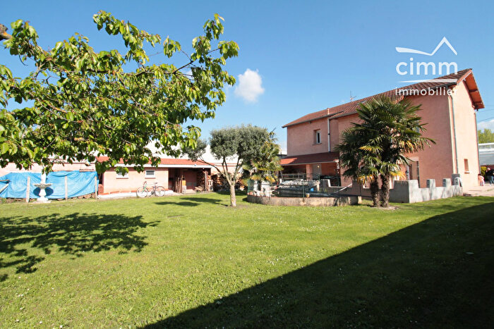 Maison à vendre - La Côte-Saint-André - 8 pièces - 7 chambres