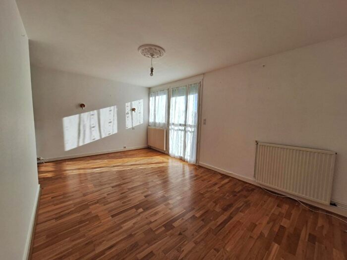 Appartement à louer - Quartiers Sud-Ouest, Bréquigny - 3 pièces - 2 chambres