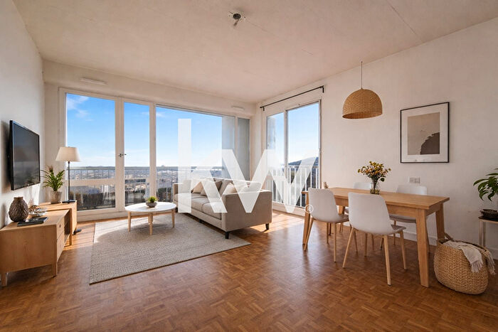 Appartement à vendre - Saint-Étienne, La Métare, Le Portail Rouge, Fauriel, Villeboeuf - 2 pièces - 1 chambre