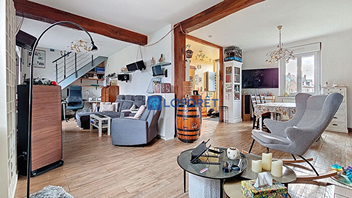 Maisons à vendre et appartements à louer - 3