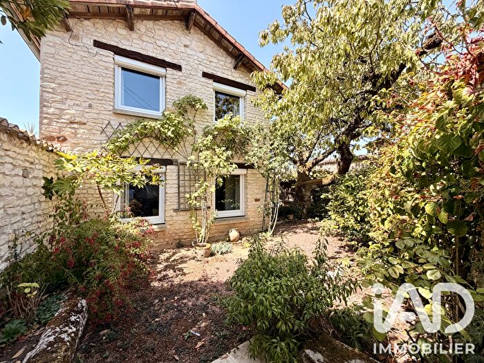 Maison 6 pièces à vendre - Charrais
