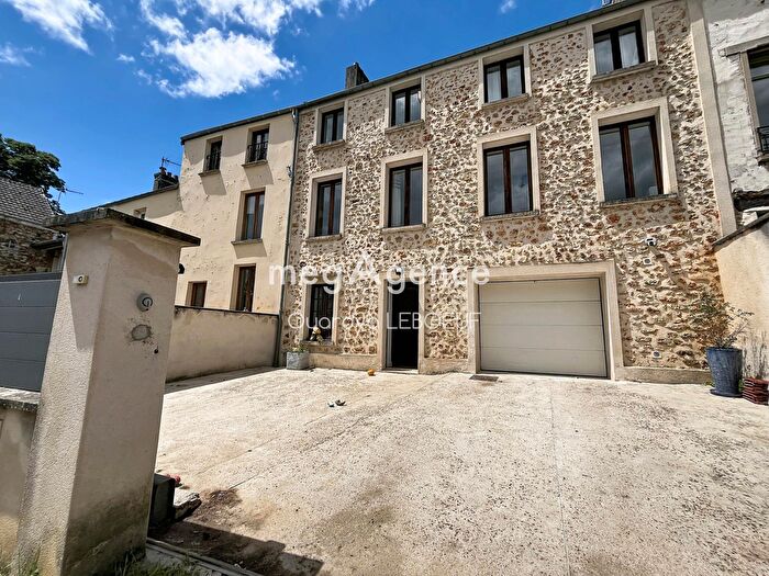 Aincourt : Maison 5 pièces à vendre