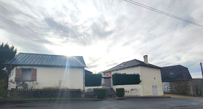 Maison à vendre - Laguenne - 6 pièces - 2 chambres