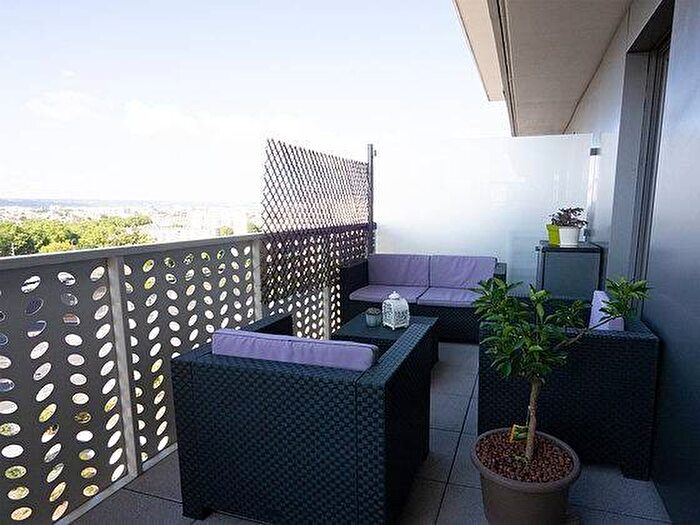 Appartement à louer - République-Université, Nanterre - 4 pièces - 2 chambres