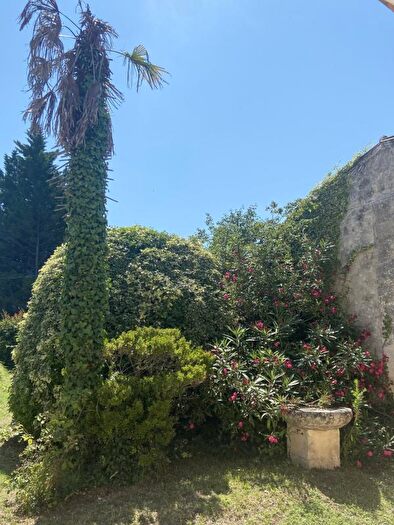 Maison 5 pièces à Vérac, à vendre