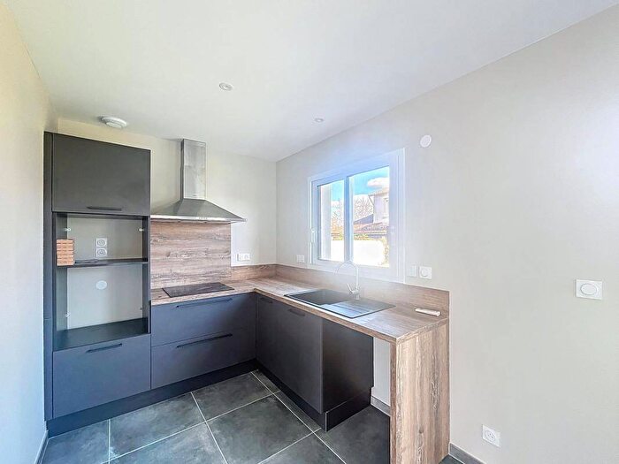 Maison à louer - Quartiers Sud, Tournon-sur-Rhône - 4 pièces - 3 chambres