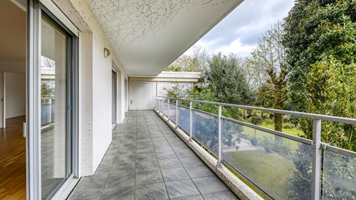 Appartement à louer - Nantes, Hauts-Pavés, Saint-Pasquier, Saint-Félix, Université - 7 pièces - 4 chambres