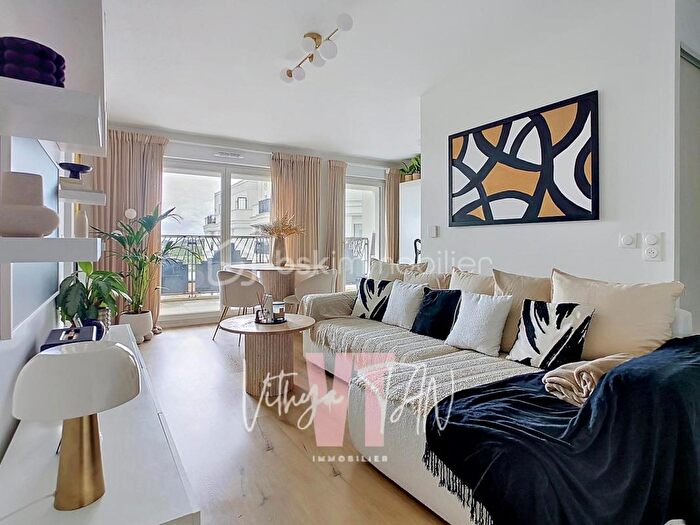 Chessy - Appartement 4 pièces à vendre