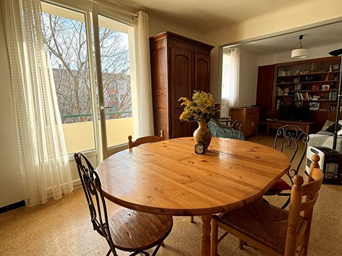 Appartement à vendre - Arles, Centre-ville - 5 pièces - 3 chambres