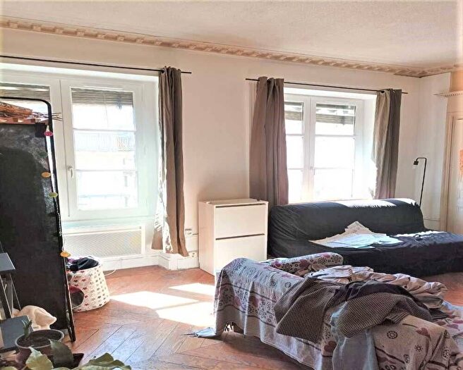 Appartement à louer - Presquîle, Centre ville, Cordeliers, Lyon ème arrondissement - 4 pièces - 8 chambres