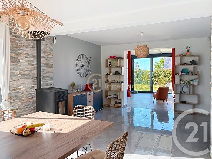 Saint-Rémy-du-Plain : Maison 6 pièces à vendre
