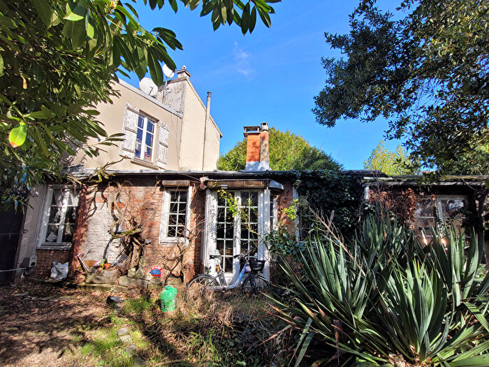 Maison 6 pièces à Verrières-le-Buisson, Centre-ville, à vendre