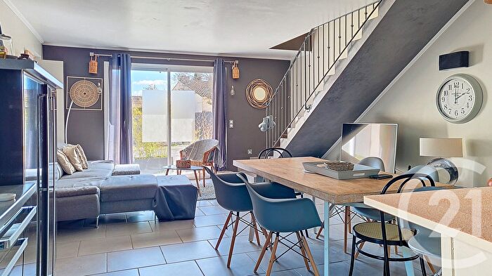 Maison à vendre - Maillane - 4 pièces - 3 chambres