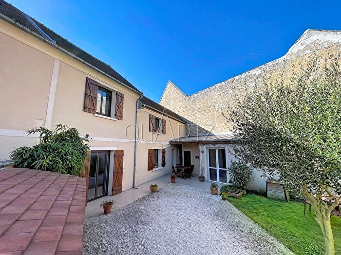 Maison à vendre - Marines - 6 pièces - 4 chambres