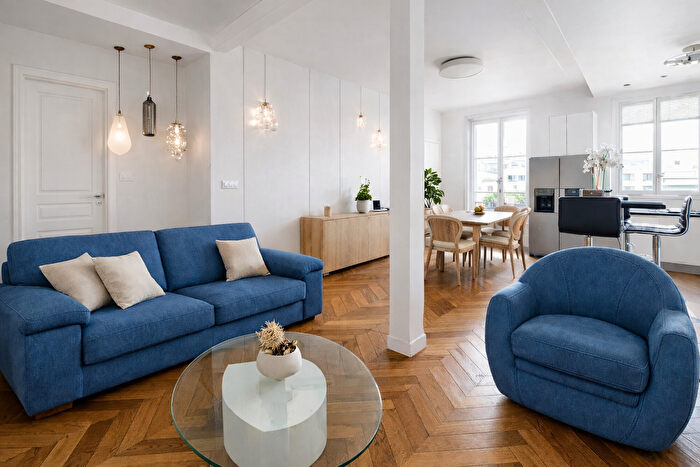 Appartement à vendre - Paris e , Bel-Air, Sud - 4 pièces - 2 chambres